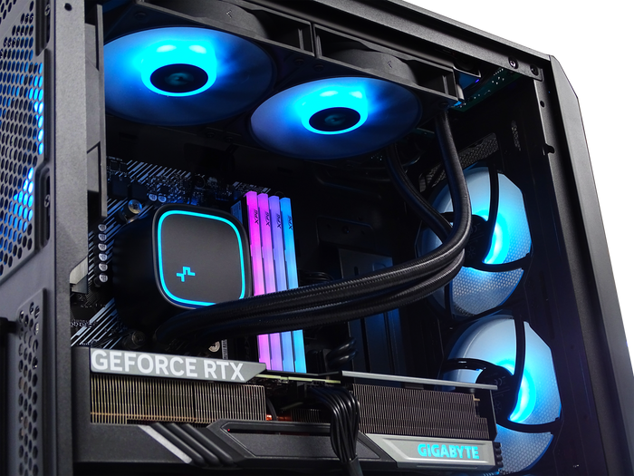 DRAGON Gaming PC - RX 9070 + Ryzen 9700X + 32GB DDR5 + 2TB NVMe